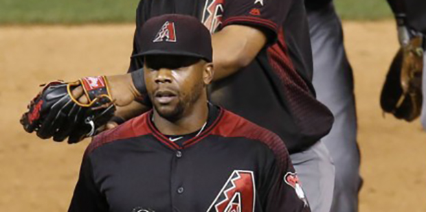 Rickie Weeks Jr. saves D-backs with unbelivable catch