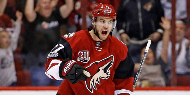 DeAngelo's penalty sets tone for Coyotes in loss to Blues