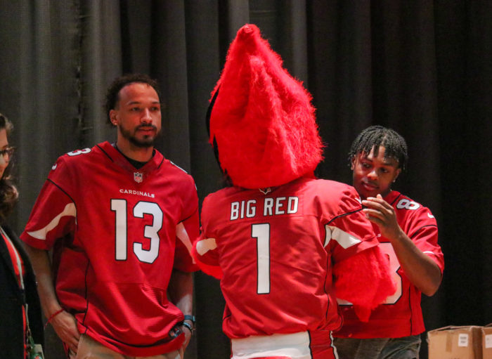 Cardinals' Greg Dortch, Antoine Wesley leave mark on local elementary