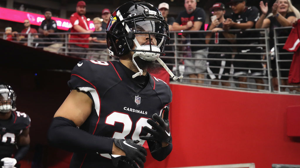 Cardinals elevate Devon Kennard, Jace Whittaker from practice squad Cardinals elevate Devon Kennard, Jace Whittaker from practice squad
