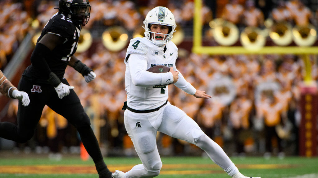 Sam Leavitt named Arizona State starting quarterback