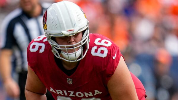 Cardinals place OL Barton on IR, re-sign Pleasants to PS