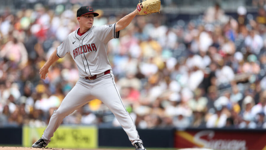 Scott McGough a free agent after option with Diamondbacks declined