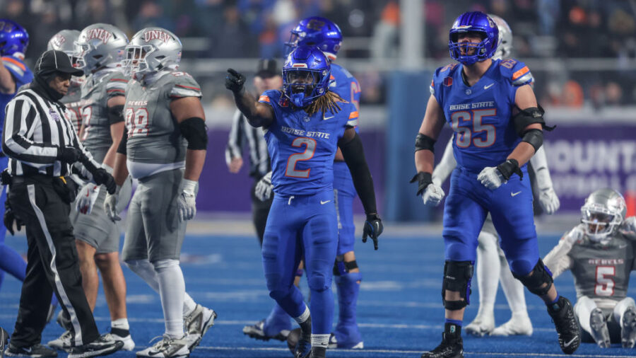 Boise State to play in Fiesta Bowl in CFP quarterfinal