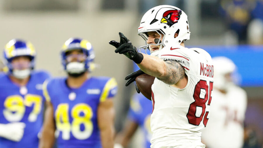 Cardinals' Trey McBride reaches 1,000 yards, 100 catches