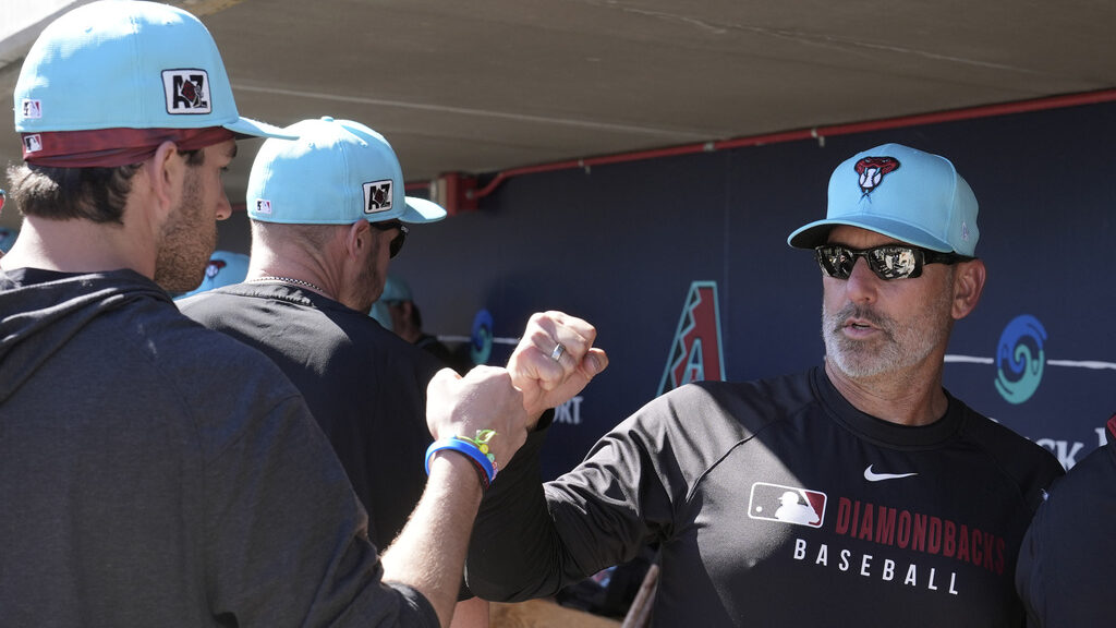 Competition at Diamondbacks camp shows off club's depth