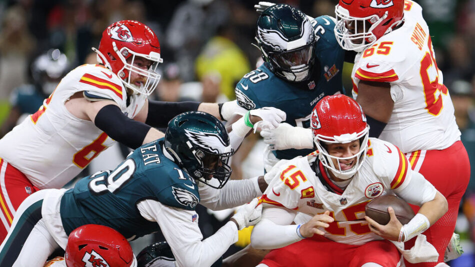 Free agency grades: Josh Sweat signs with Arizona Cardinals