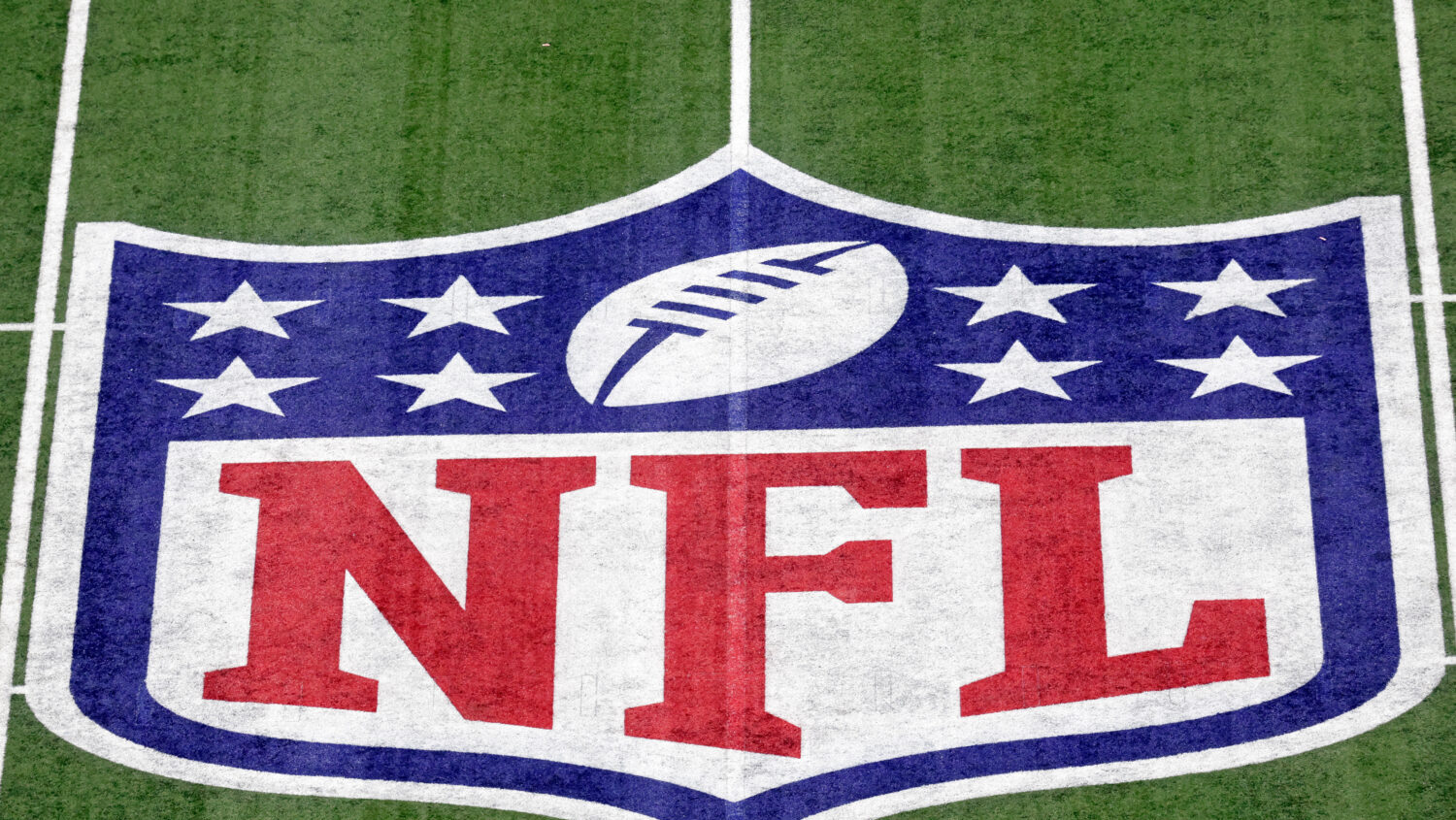 NFL fines about 100 players for selling Super Bowl tickets