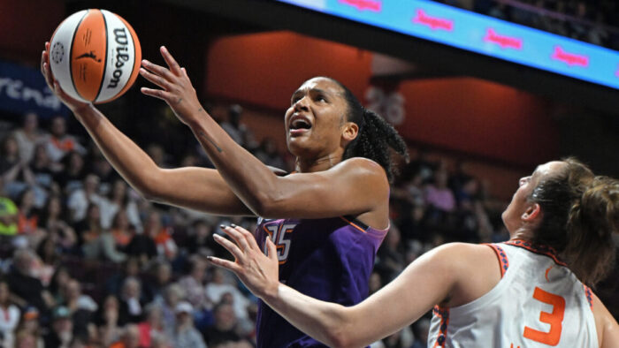 Mercury' Alyssa Thomas among 2025 WNBA MVP award finalists