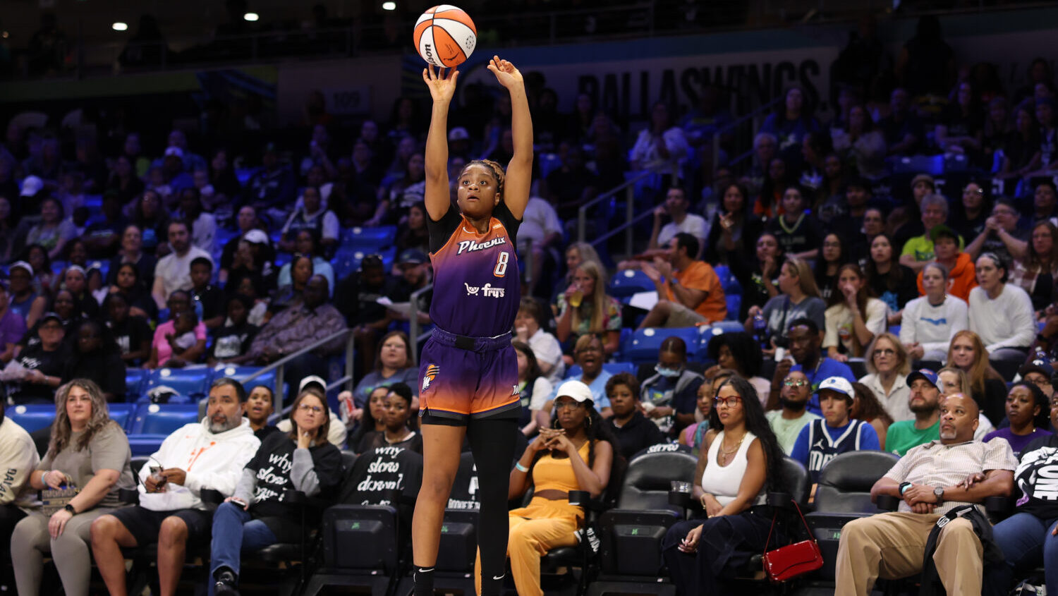 Monique Akoa Makani up in Mercury records after Wings loss