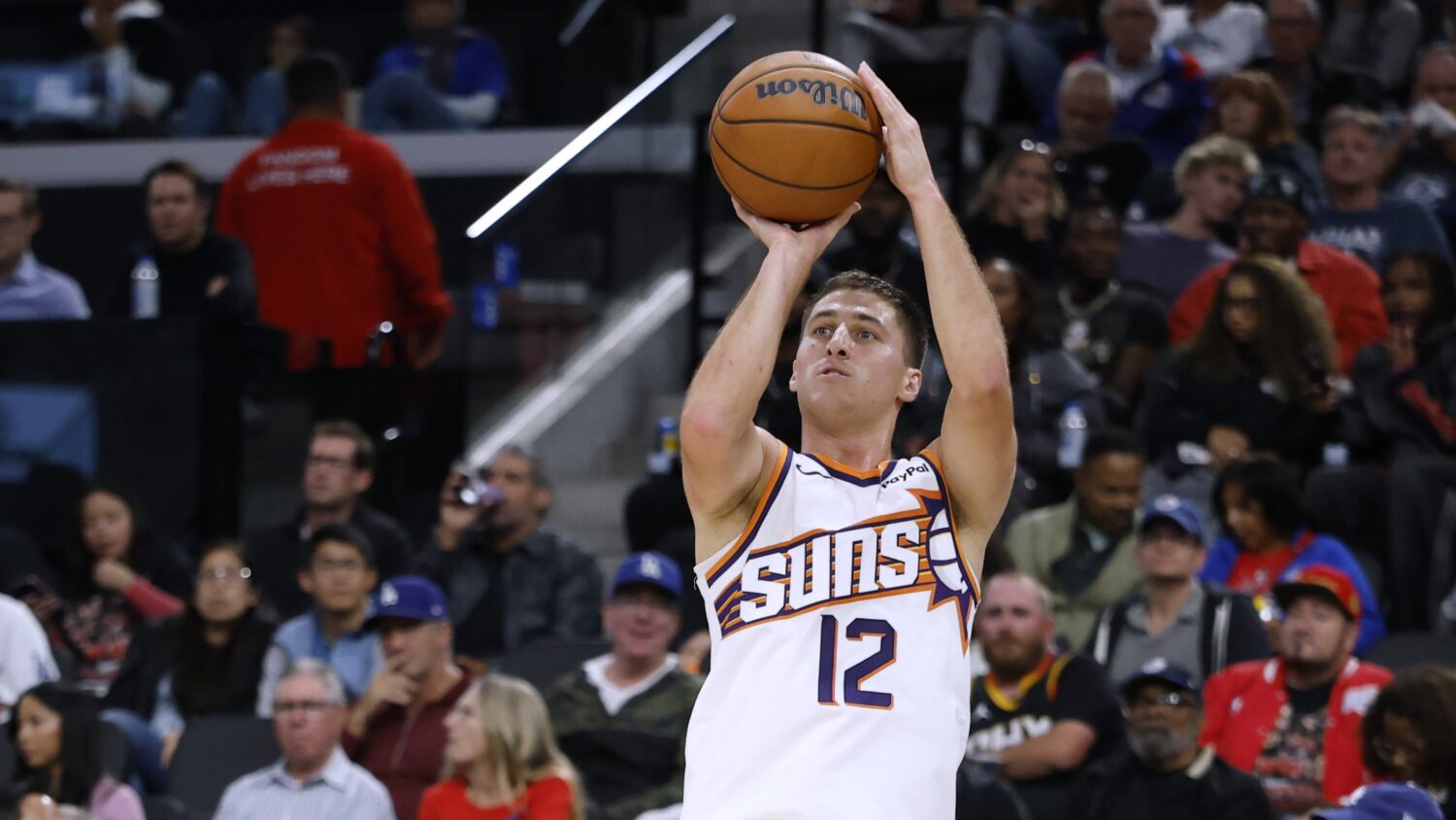 Suns' Collin Gillespie goes nuclear from deep vs. Clippers